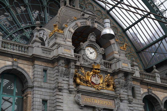 รูปภาพSpoorweg – เลือกดูภาพถ่ายสต็อก เวกเตอร์ และวิดีโอ144 | Adobe Stock