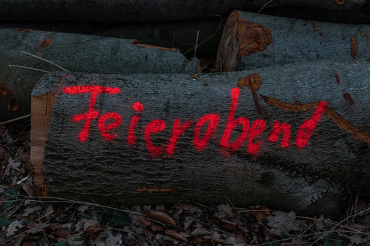 Schichtende Images – Browse 36 Stock Photos, Vectors, and Video | Adobe ...