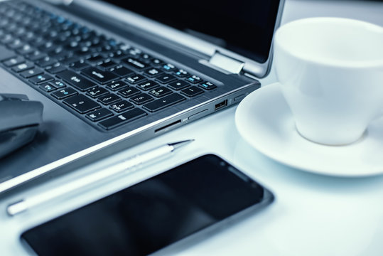 Komputer Bilder – Durchsuchen 13,404 Archivfotos, Vektorgrafiken und ...