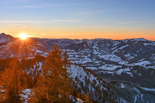 Allgaeu Images – Browse 61,529 Stock Photos, Vectors, and Video | Adobe ...