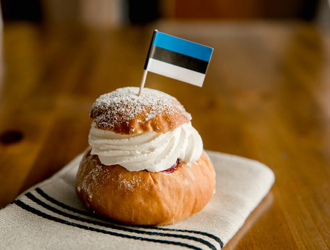 Vastlakukkel Images – Browse 1,244 Stock Photos, Vectors, and Video ...