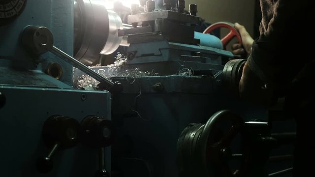 Imágenes de Tornero: descubre bancos de fotos, ilustraciones, vectores ...