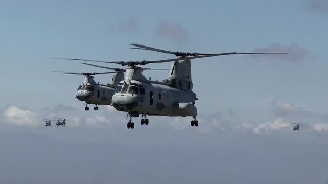 รูปภาพHelicopters – เลือกดูภาพถ่ายสต็อก เวกเตอร์ และวิดีโอ556,288 ...