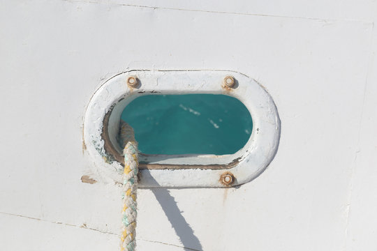 Hawsehole Bilder – Durchsuchen 221 Archivfotos, Vektorgrafiken und ...