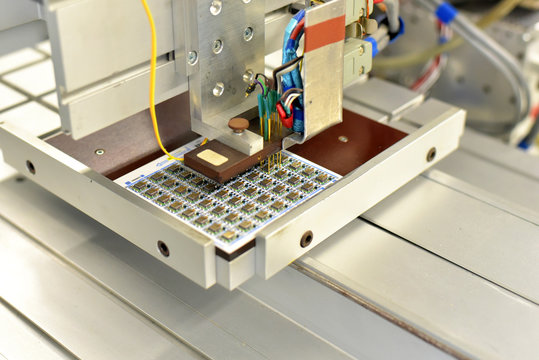 Microelectronics Bilder – Durchsuchen 21,786 Archivfotos ...