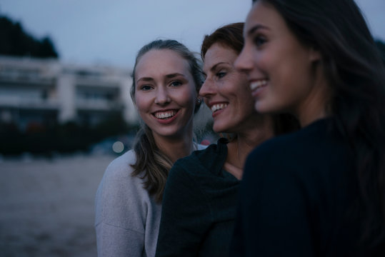 Elternabend Bilder – Durchsuchen 83,877 Archivfotos, Vektorgrafiken und ...