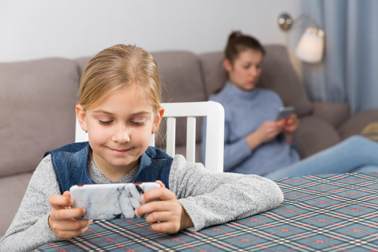 Mistrust Images – Browse 24,879 Stock Photos, Vectors, and Video ...