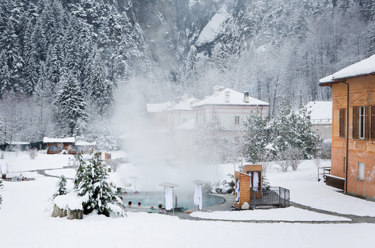 รูปภาพ"Terme – เลือกดูภาพถ่ายสต็อก เวกเตอร์ และวิดีโอ12,234 | Adobe Stock