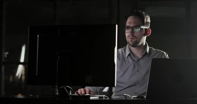 รูปภาพSysadmin – เลือกดูภาพถ่ายสต็อก เวกเตอร์ และวิดีโอ107,309 | Adobe ...