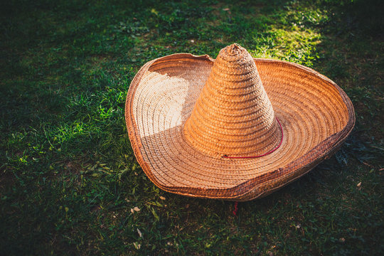 Sobrero Bilder – Durchsuchen 175 Archivfotos, Vektorgrafiken und Videos ...