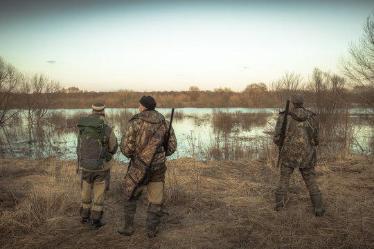 Imágenes de Hunters: descubre bancos de fotos, ilustraciones, vectores ...
