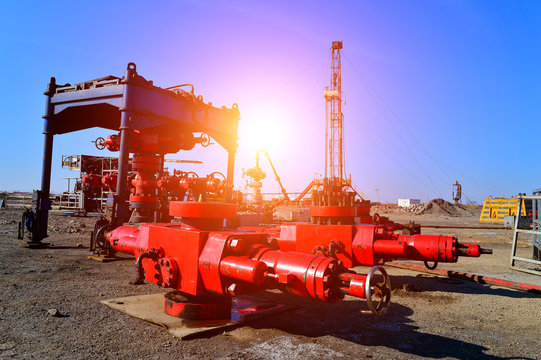 Wellhead 이미지 – 찾아보기 5,577 스톡 사진, 벡터 및 비디오 | Adobe Stock
