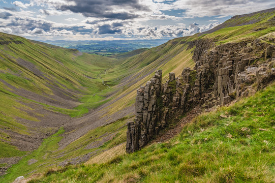 Trogtal Bilder – Durchsuchen 2,445 Archivfotos, Vektorgrafiken und ...