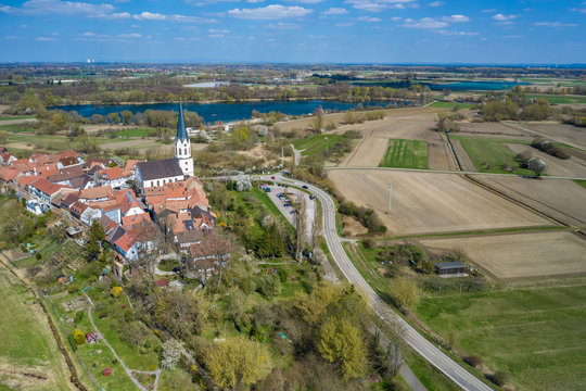 「Jockgrim」の画像 - 62 件の Stock 写真、ベクターおよびビデオ | Adobe Stock