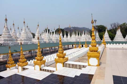 รูปภาพSanda – เลือกดูภาพถ่ายสต็อก เวกเตอร์ และวิดีโอ1,625 | Adobe Stock