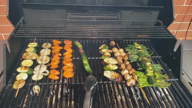 Gas Grill Images – Browse 503,445 Stock Photos, Vectors, and Video ...