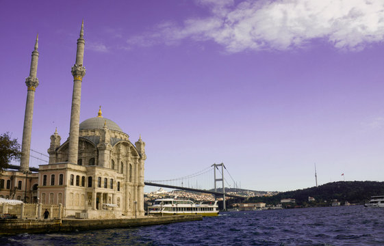 Bogaz Bilder – Durchsuchen 1,001 Archivfotos, Vektorgrafiken und Videos ...