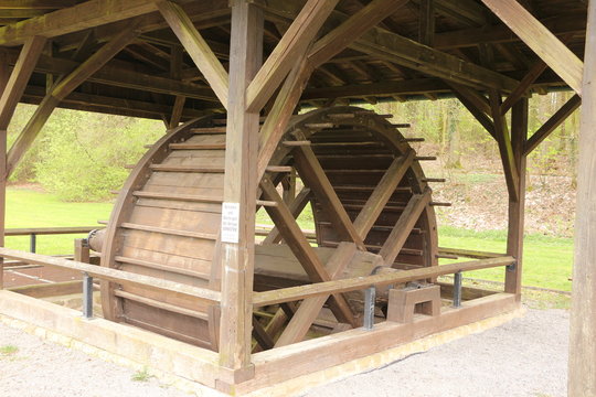 Tretrad Images – Browse 16 Stock Photos, Vectors, and Video | Adobe Stock