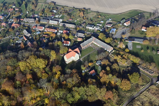 Ludwigsfelde Bilder – Durchsuchen 272 Archivfotos, Vektorgrafiken und ...