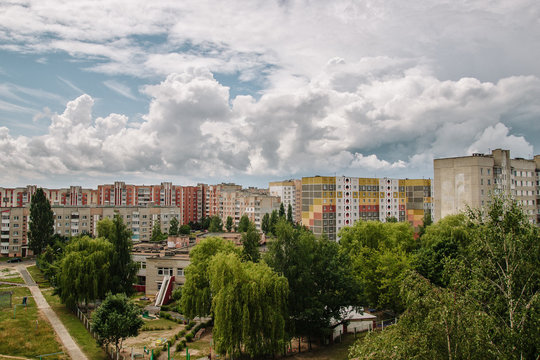 Khrushchevka Bilder – Durchsuchen 481 Archivfotos, Vektorgrafiken und ...