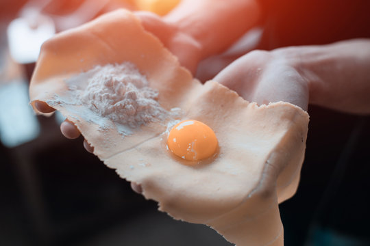 รูปภาพYelk – เลือกดูภาพถ่ายสต็อก เวกเตอร์ และวิดีโอ515 | Adobe Stock