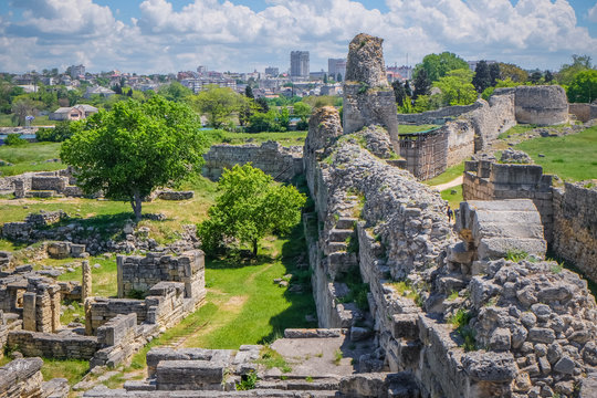 รูปภาพChersonesus – เลือกดูภาพถ่ายสต็อก เวกเตอร์ และวิดีโอ1,480 | Adobe ...