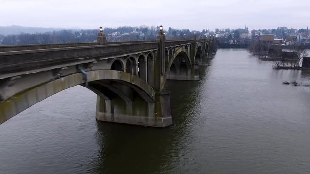"Veterans Memorial Bridge" Images – Browse 304 Stock Photos, Vectors ...