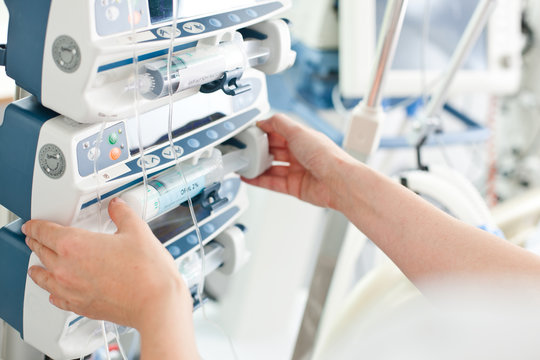 "Syringe Driver" Images – Browse 257 Stock Photos, Vectors, and Video ...