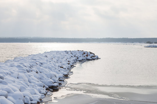 Wintrer Images – Browse 50 Stock Photos, Vectors, and Video | Adobe Stock