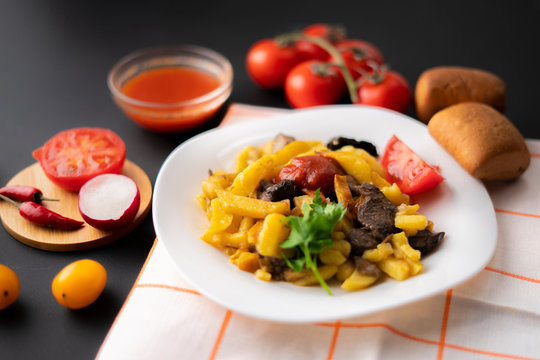 「Potapo」の写真素材 | 66件の無料イラスト画像 | Adobe Stock