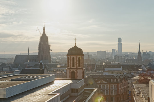 Zeilsheim-Bilder: Stock-Fotos & -Videos. | Adobe Stock