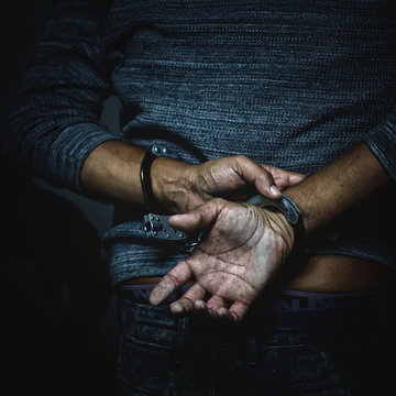 Menotter bilder – Bläddra bland 145 stockfoton, vektorer och videor ...