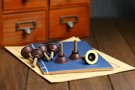 Moxen Bilder – Durchsuchen 6,295 Archivfotos, Vektorgrafiken und Videos ...