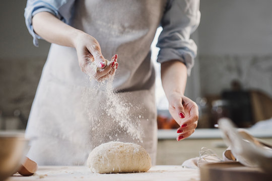 Flour Bilder – Durchsuchen 1,467,853 Archivfotos, Vektorgrafiken und ...