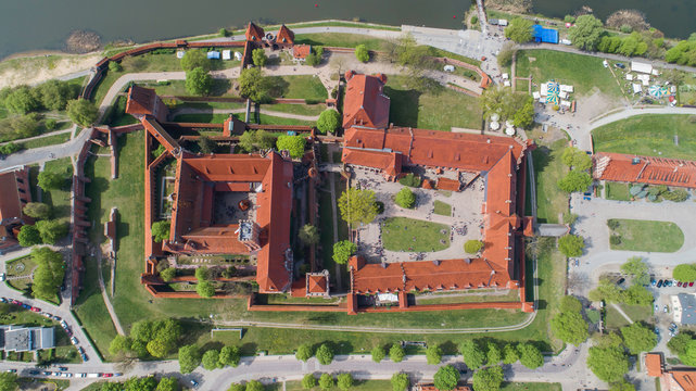 Zamek Bilder – Durchsuchen 36,448 Archivfotos, Vektorgrafiken und ...