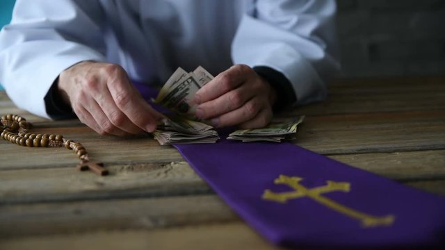 "Counting Money" Bilder – Durchsuchen 5,452 Archivfotos, Vektorgrafiken ...