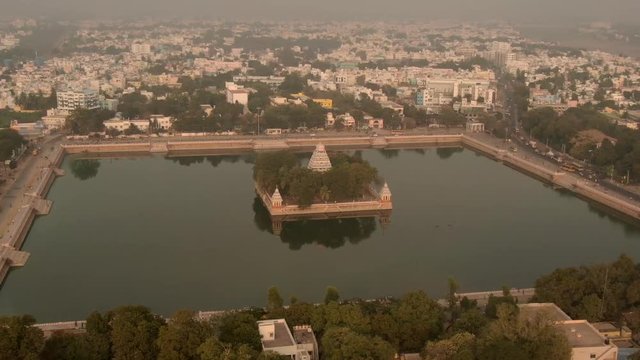 Teppakulam bilder – Bläddra bland 48 stockfoton, vektorer och videor ...