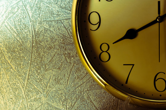 69 BEST 8Pm IMAGES, STOCK PHOTOS & VECTORS | Adobe Stock