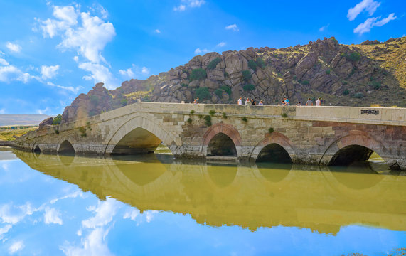 Kizilirmak Bilder – Durchsuchen 283 Archivfotos, Vektorgrafiken und ...