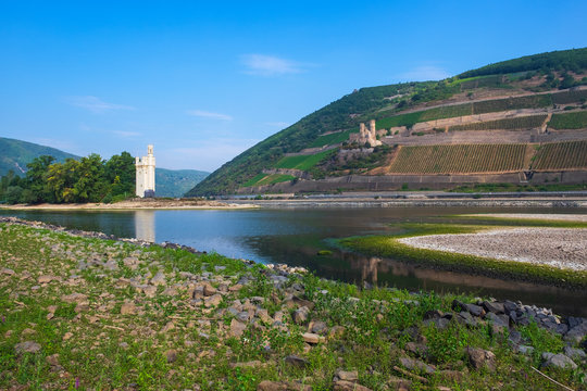 "Binger Loch" Bilder – Durchsuchen 120 Archivfotos, Vektorgrafiken und ...