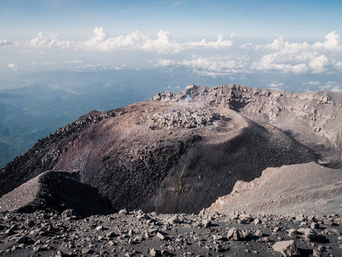 รูปภาพMahameru – เลือกดูภาพถ่ายสต็อก เวกเตอร์ และวิดีโอ98 | Adobe Stock