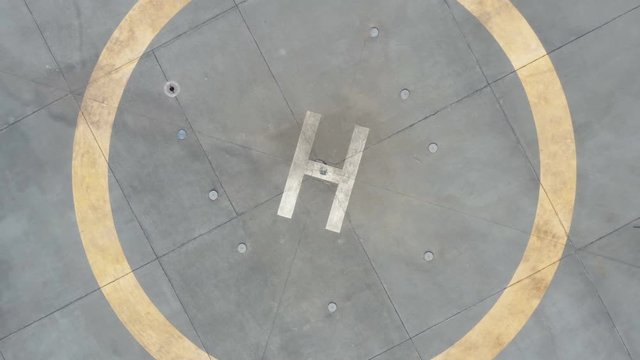 Helideck Images – Browse 703 Stock Photos, Vectors, and Video | Adobe Stock