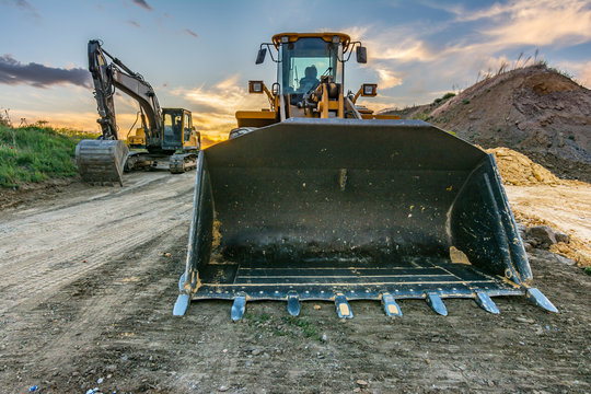 13,155,493 BEST Equipment IMAGES, STOCK PHOTOS & VECTORS | Adobe Stock