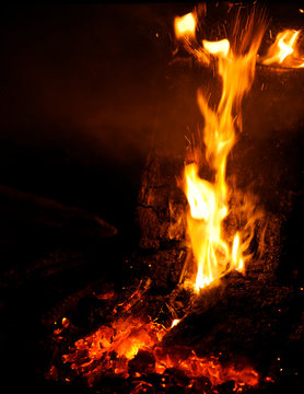 รูปภาพPyromanie – เลือกดูภาพถ่ายสต็อก เวกเตอร์ และวิดีโอ121 | Adobe Stock