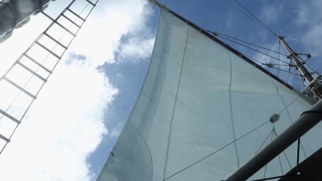 Imagens de Billowing – Explore Fotografias do Stock, Vetores e Vídeos ...