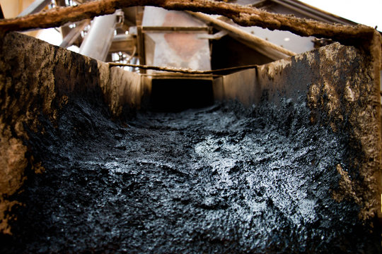 Chapopote bilder – Bläddra bland 7 stockfoton, vektorer och videor ...