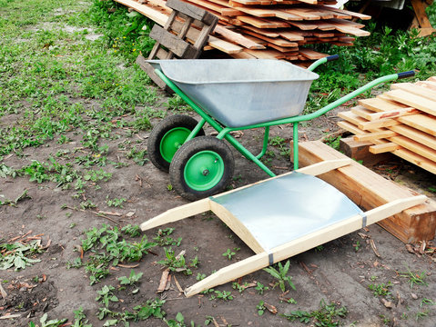 「Hand-Barrow」の写真素材 | 491件の無料イラスト画像 | Adobe Stock