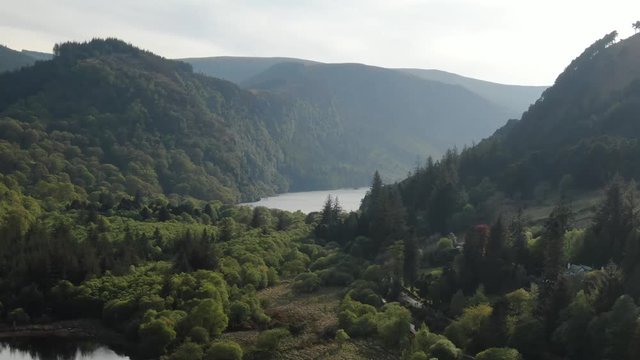 Afbeeldingen over Wicklow – Blader in stockfoto's, vectoren en video's ...