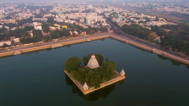 Teppakulam Bilder – Durchsuchen 48 Archivfotos, Vektorgrafiken und ...