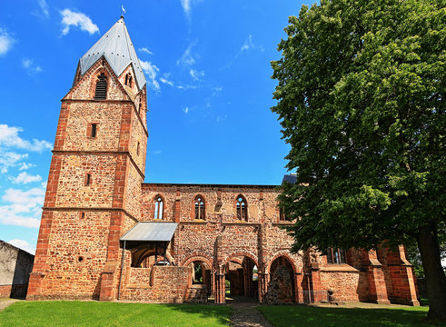 Schwalmstadt Bilder – Durchsuchen 151 Archivfotos, Vektorgrafiken und ...